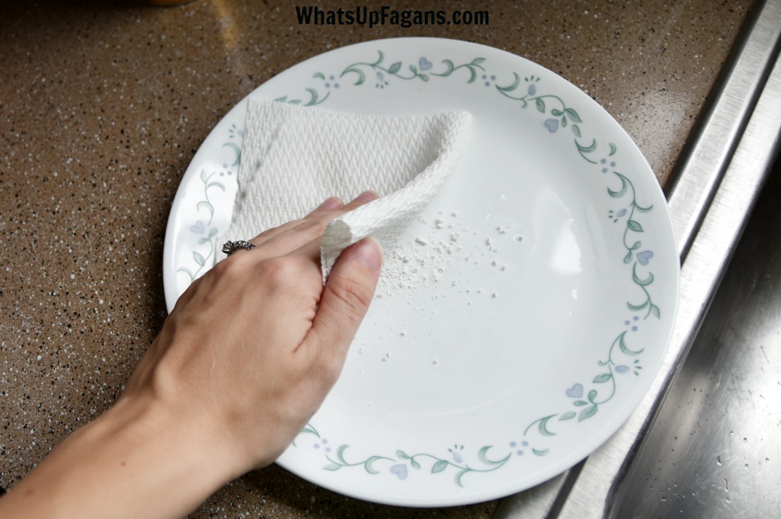 How to Remove Scratches from Dinnerware Tutorial