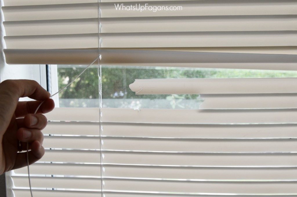 The Ridiculously Easy Way to Fix Broken Mini Blinds