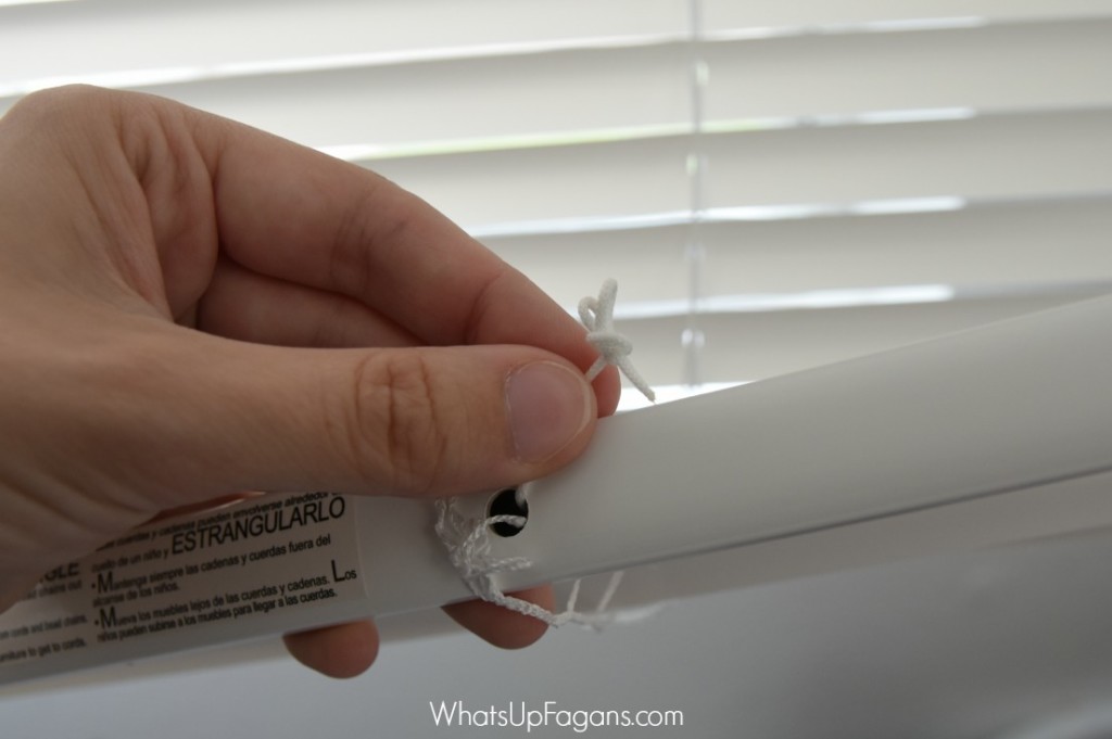 The Ridiculously Easy Way to Fix Broken Mini Blinds